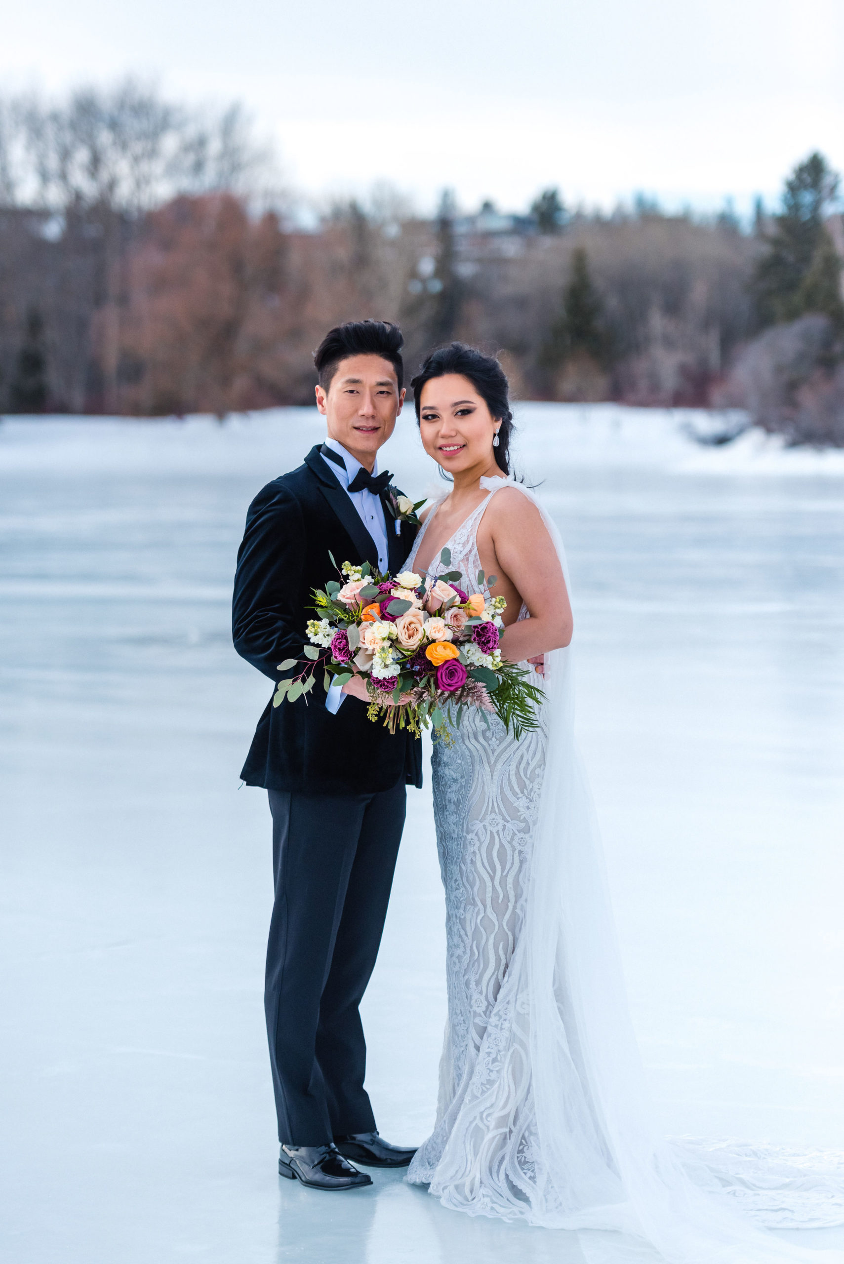 Winter Wedding Inspiration at Edmonton Ice Castle - wpic.ca